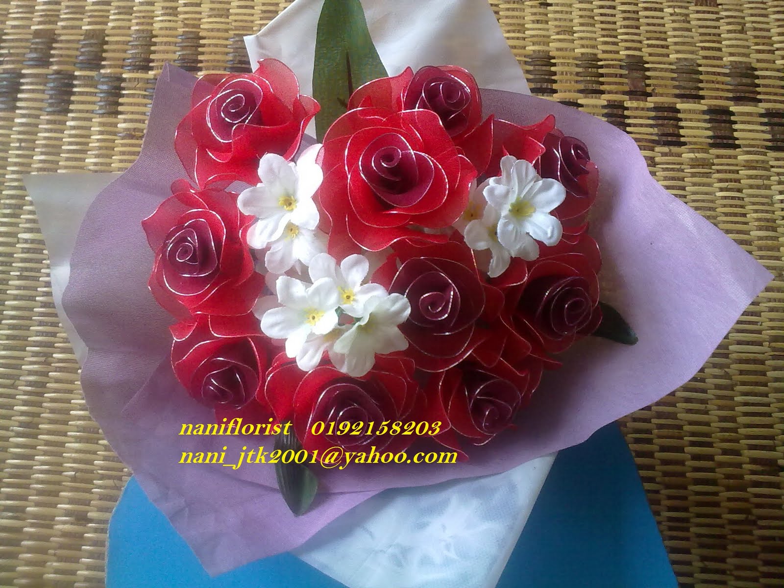 Nani Florist: Bunga Ros (Hand Bouquet)
