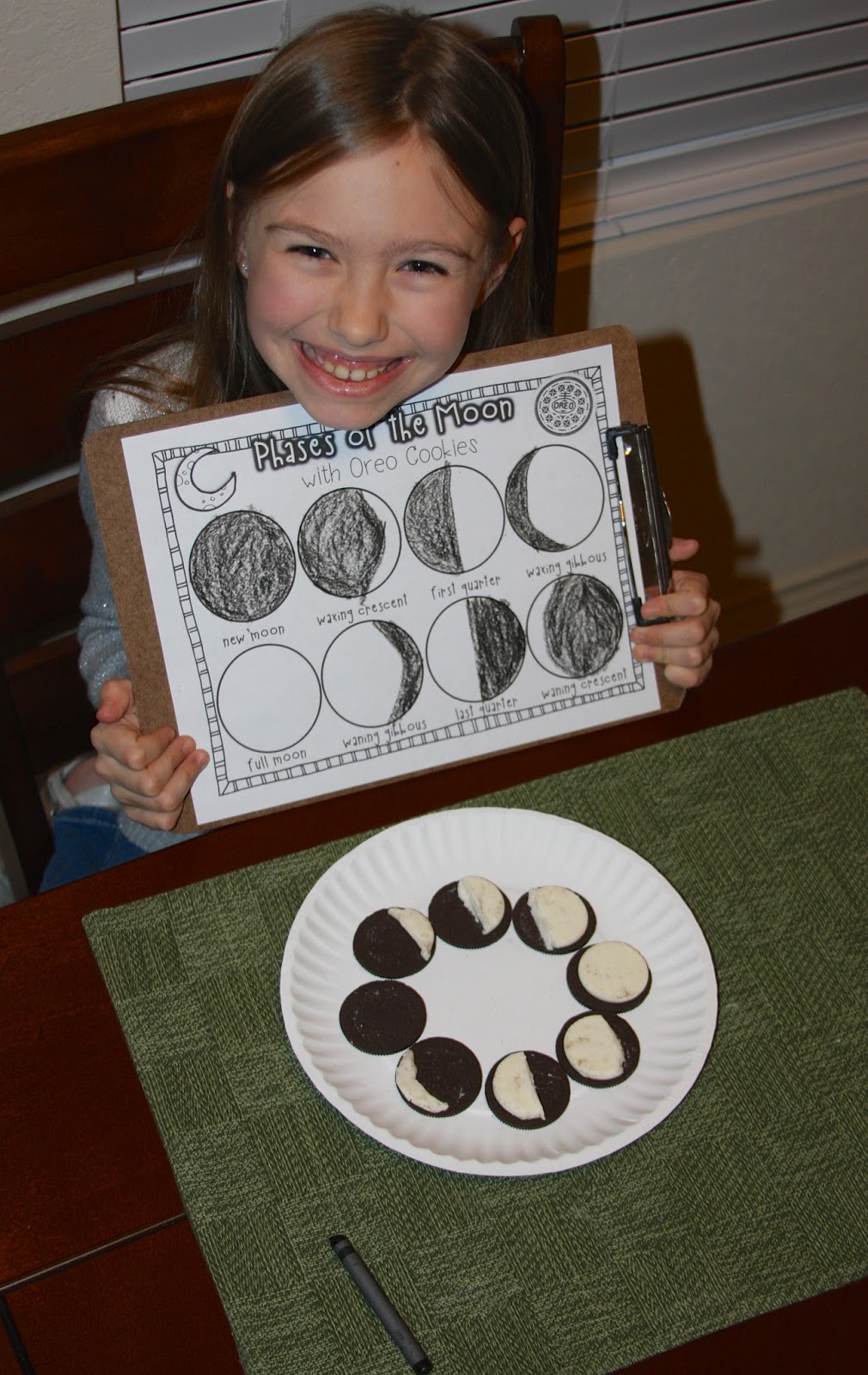 A Learning Journey: L is for La Luna (Moon): Oreo Cookie Moon Phase ...