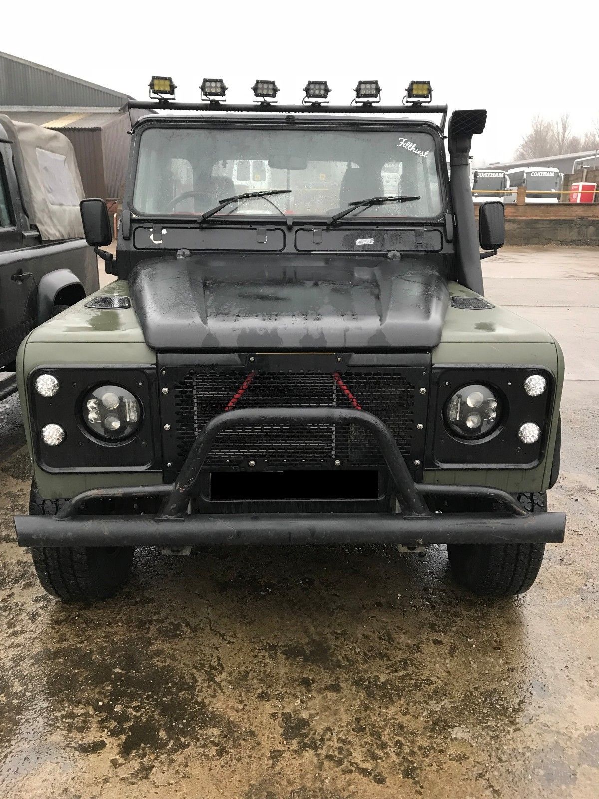 Landrover Defender: Land Rover Defender 90 Galvanised chassis ...