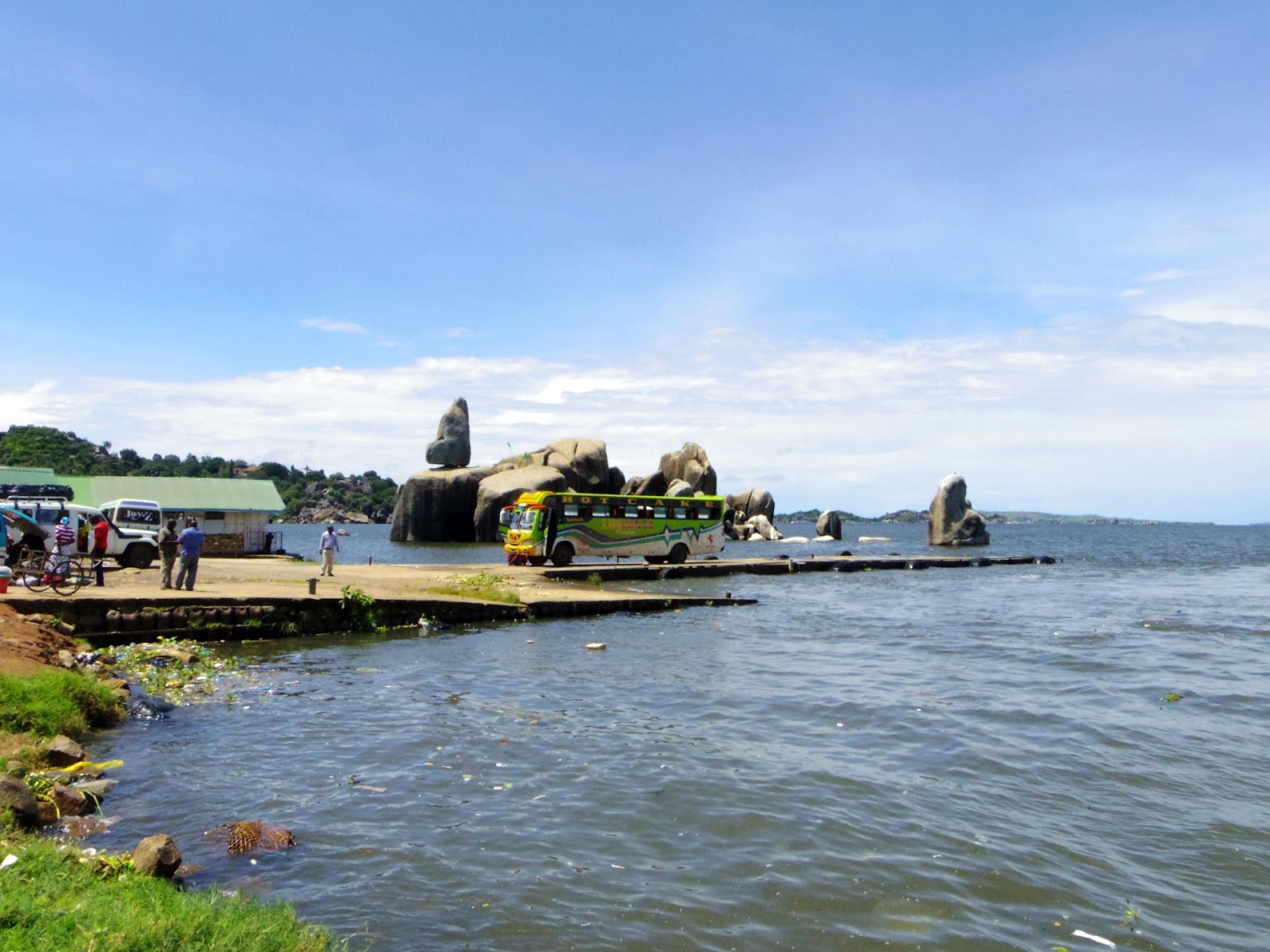 Upinde wa mvua ~タンザニアと日本の架け橋に~: 国際障がい者デー記念式典＠ムワンザ