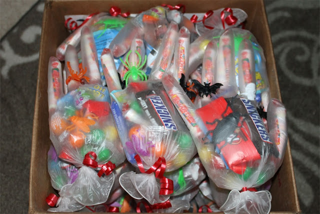 Another mom another blog.: Nailed It: Candy Hands