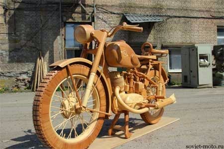 Gambar Motor Unik dari Kayu Replika IZH-49 | MOTOR JADUL