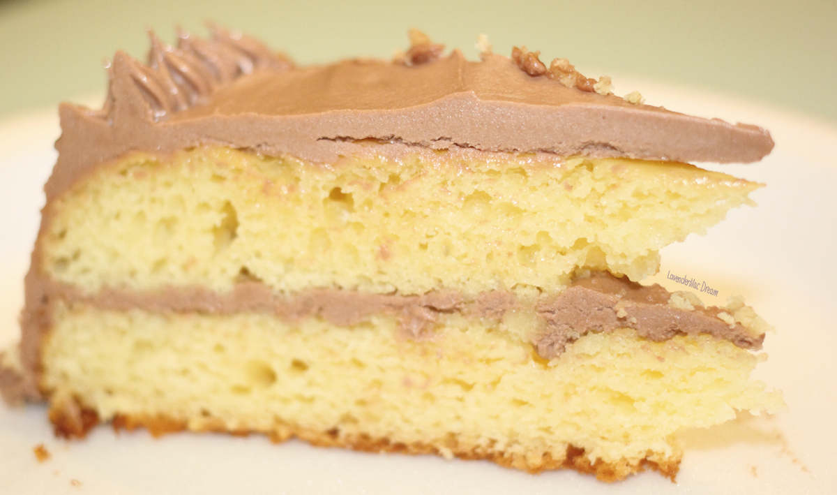 Yellow Cake & Nutella Buttercream Frosting | lavenderlilac dream