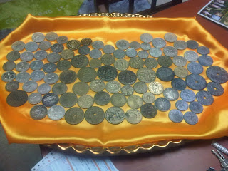 Duit Syiling Yasin: Koleksi syiling yassin untuk di jual, rm200,000 sahaja.