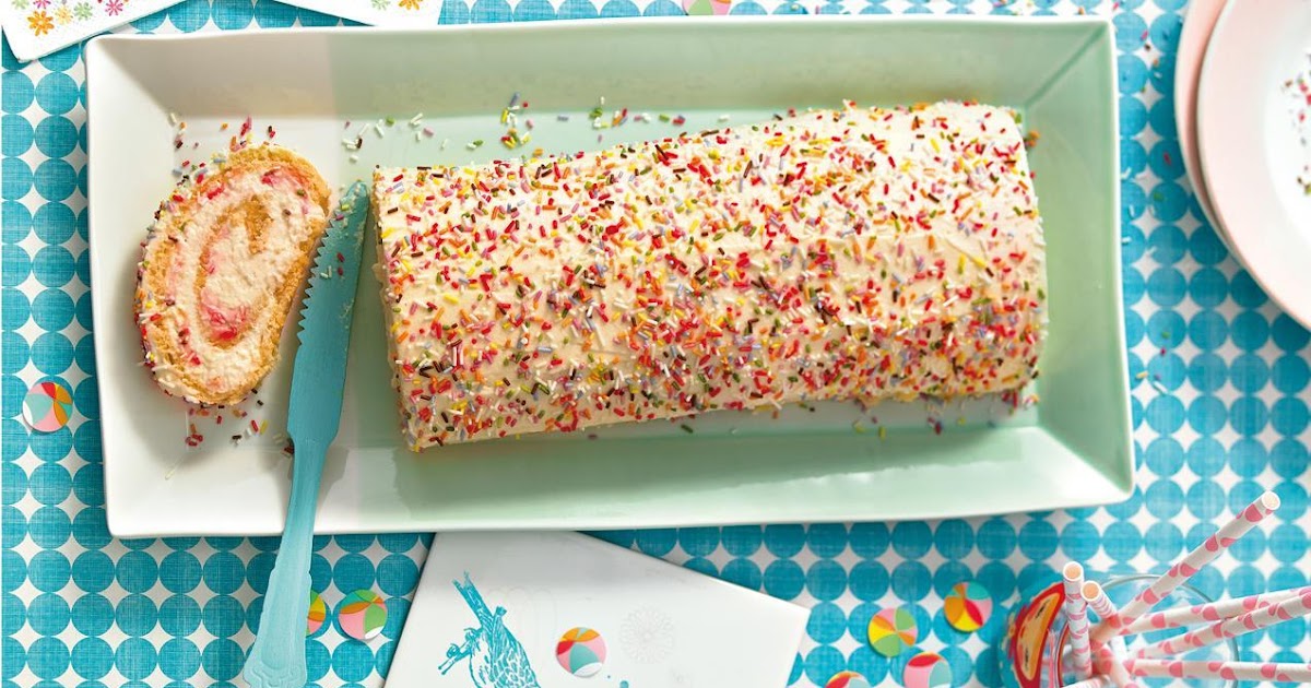 Kuchen & Torten Rezepte: Cremige Zuckerstreusel-Rolle