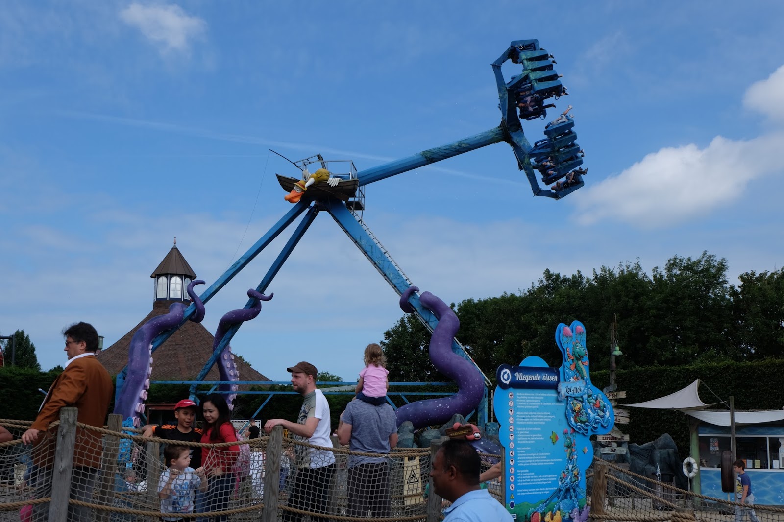 Kee Hua Chee Live!: DRIEVLIET AMUSEMENT PARK IS THE DISNEYLAND OF THE ...