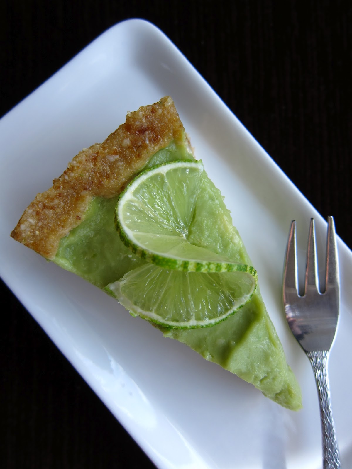 debesijos: Žalias avokadų tortas