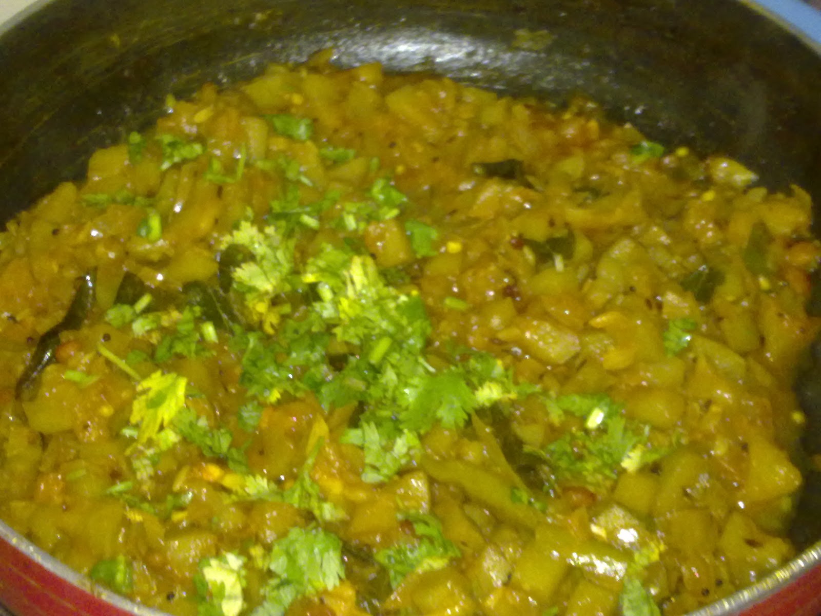 Andhra Style - Tasty Food: Sorakaya/Bottle gourd-Curry