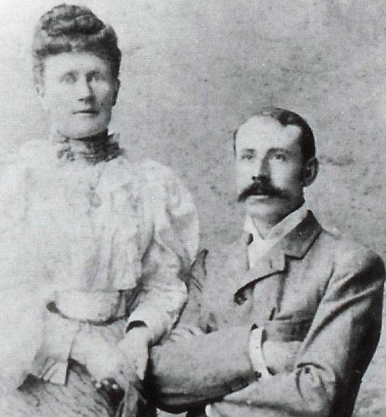 LA Opus: A Bouquet of Forget Me Nots on First Friday