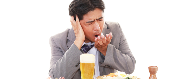 como solucionar dificultad para tragar alimentos