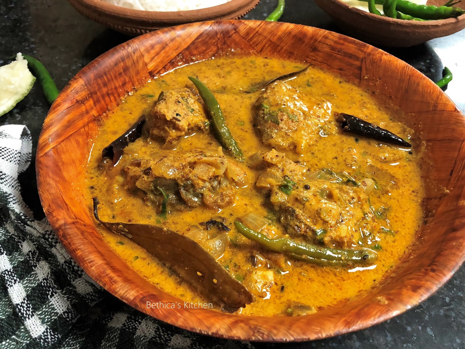 Bethica's Kitchen Flavours: Macha Besara (Odisha Style Fish Curry)