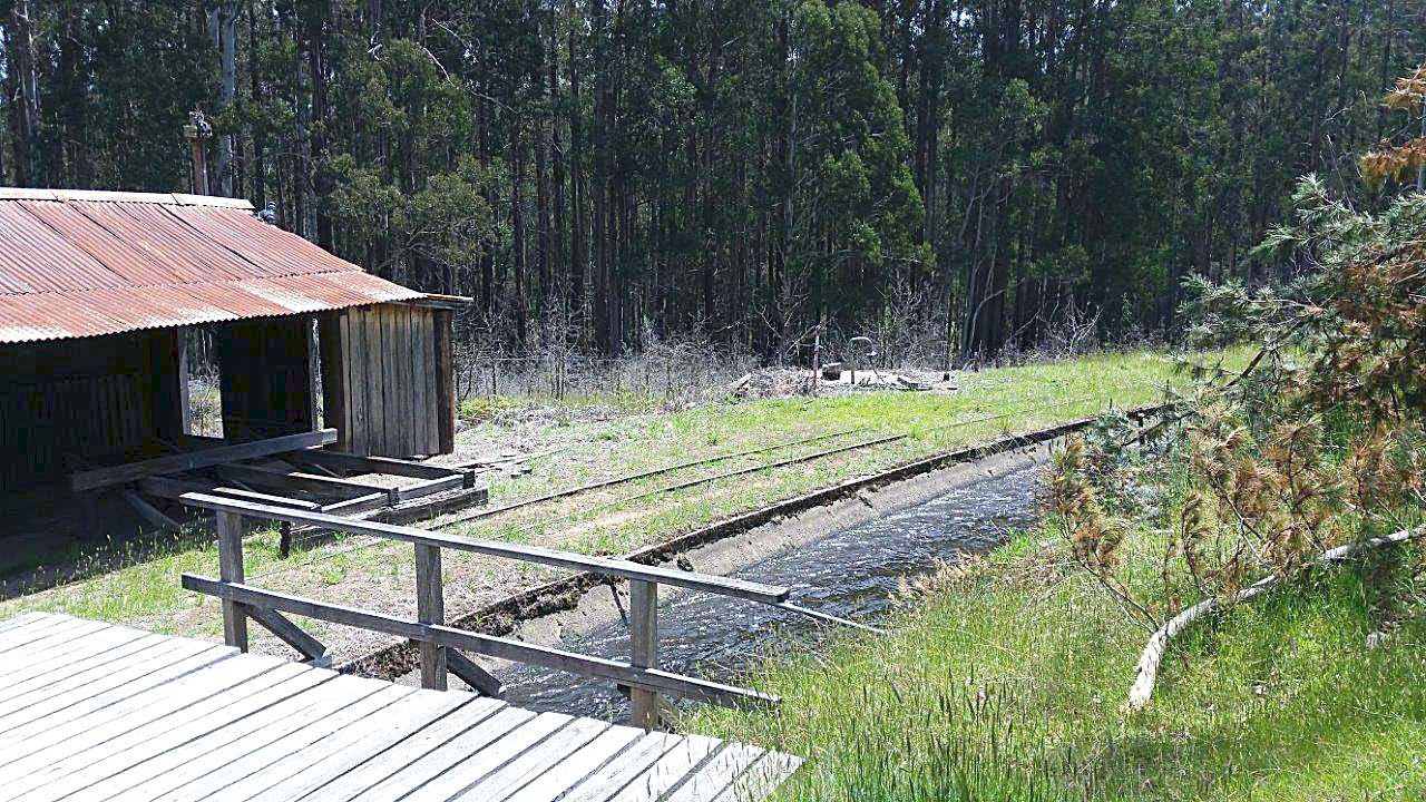 Abandoned But Not Forgotten: Royston Mill near Royston Power Station