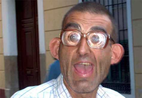 Si te consideras "Feo" y "Soltero"este sitio es para ti | Que jaleo!!!