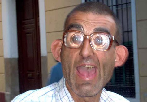 Si te consideras "Feo" y "Soltero"este sitio es para ti | Que jaleo!!!