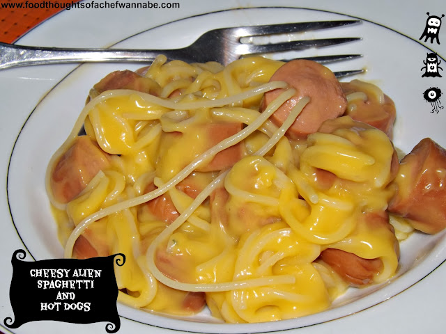 FoodThoughtsOfaChefWannabe: Cheesy Alien Spaghetti and Hot Dogs for Kids!