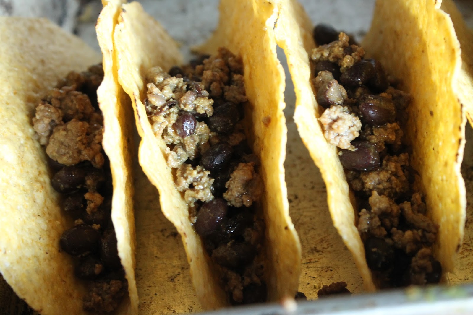 Baked Crunchy Tacos - TfDiaries