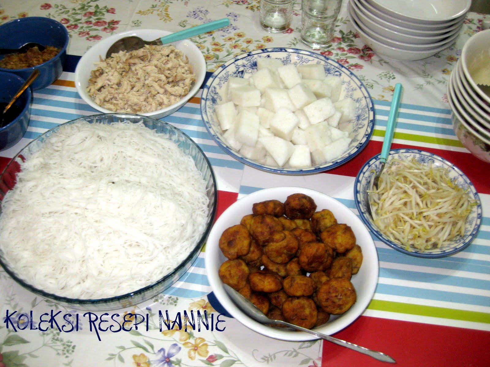 RESEPI NENNIE KHUZAIFAH: Jamuan raya hujung minggu