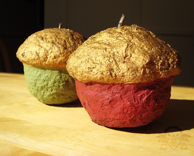 JWo Designs: Acorns or Turdcorns?