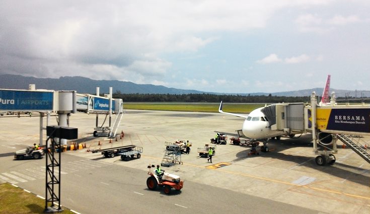 Foto Bandara Internasional Pattimura-Ambon