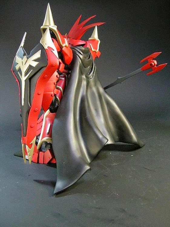 Custom Build: 1/100 Knight Sazabi