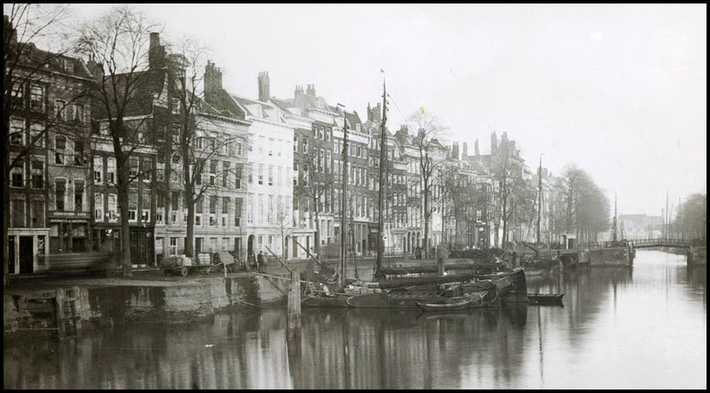 Before the 1940 Bombing: 82 Incredible Photos Document Everyday Life in ...