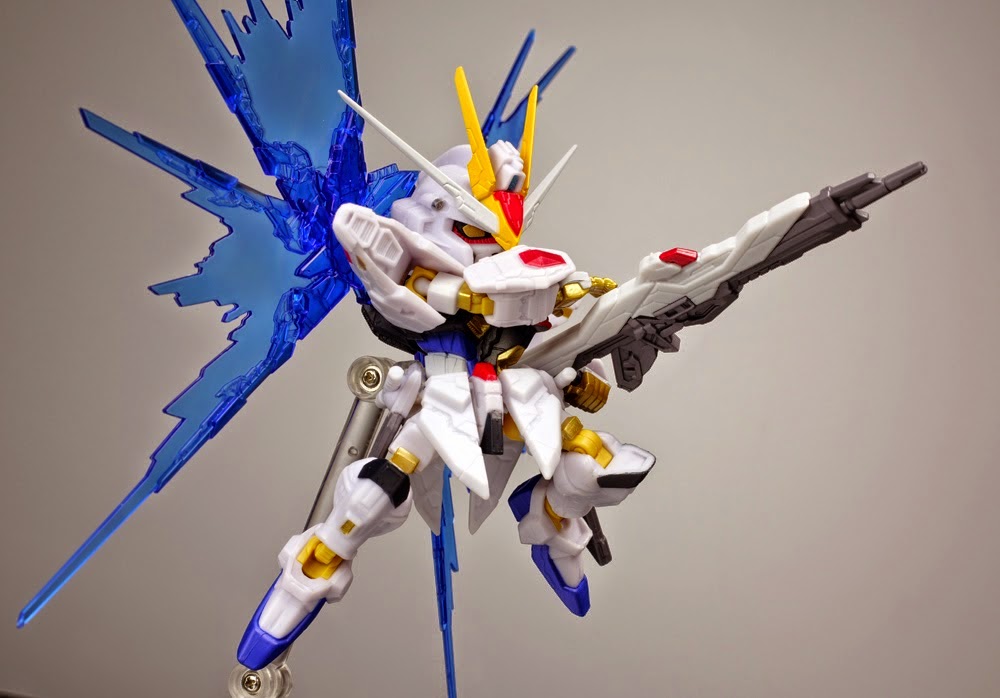 Gundam Family: NXEDGE STYLE Strike Freedom Gundam Review
