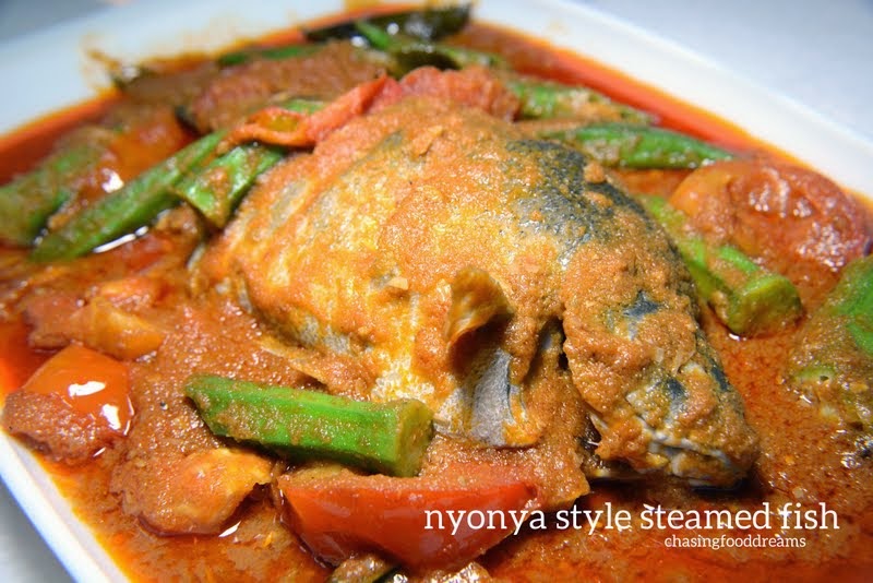 CHASING FOOD DREAMS: Eat withlocals.com: Dining Nyonya with Eric!