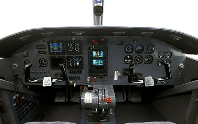 nhungdoicanh: AEA Explorer 500T