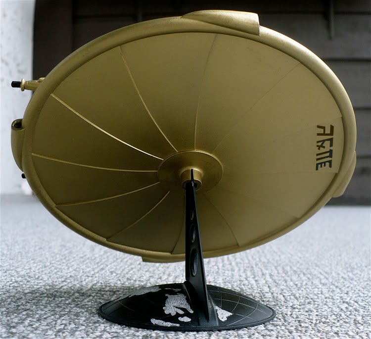 The Great Canadian Model Builders Web Page!: Flying Saucer