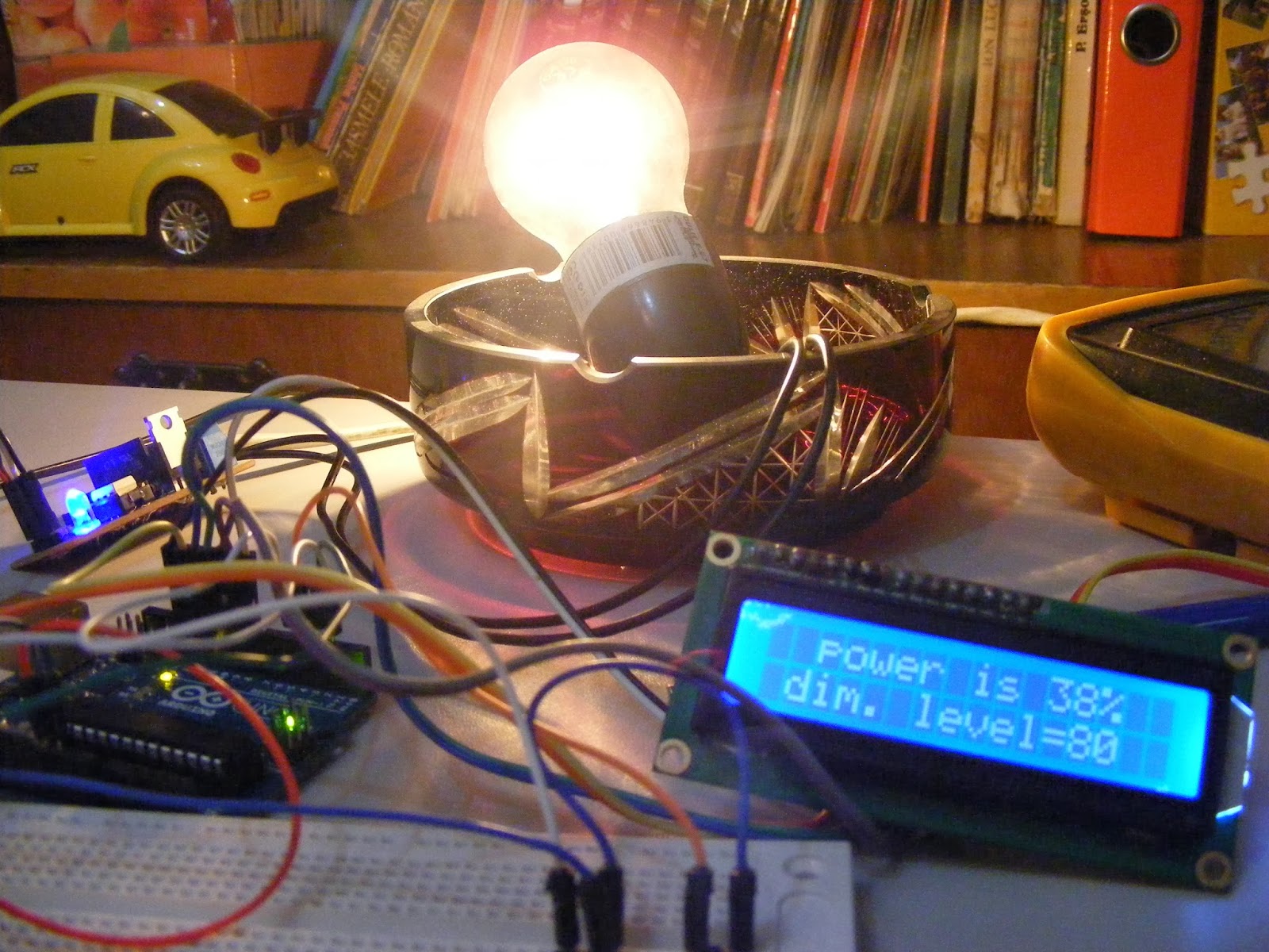 Arduino tehNiq: AC light dimmer with Arduino