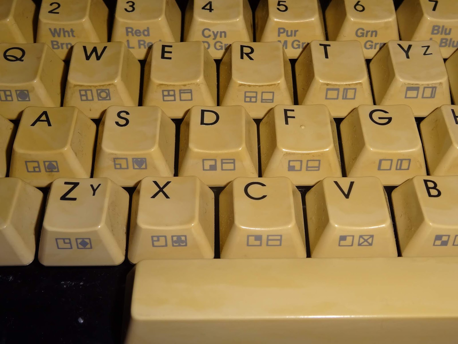 Tynemouth Software: Commodore 128 Keyboard repairs