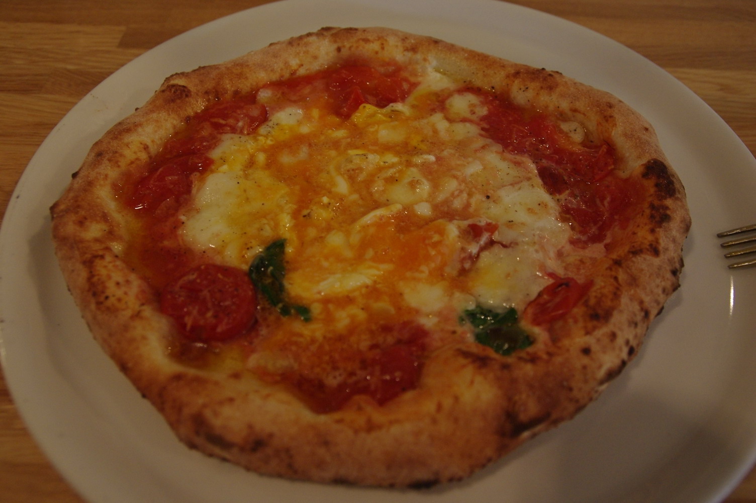 Tokyo Belly: ROPPONGI: Frey's Famous Pizzeria for Sunny Side Up aka ...