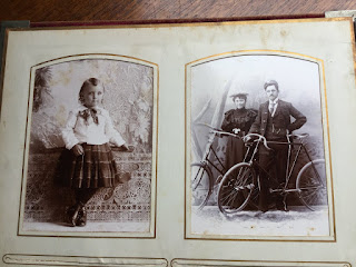 Betty's Boneyard Genealogy Blog: 2017