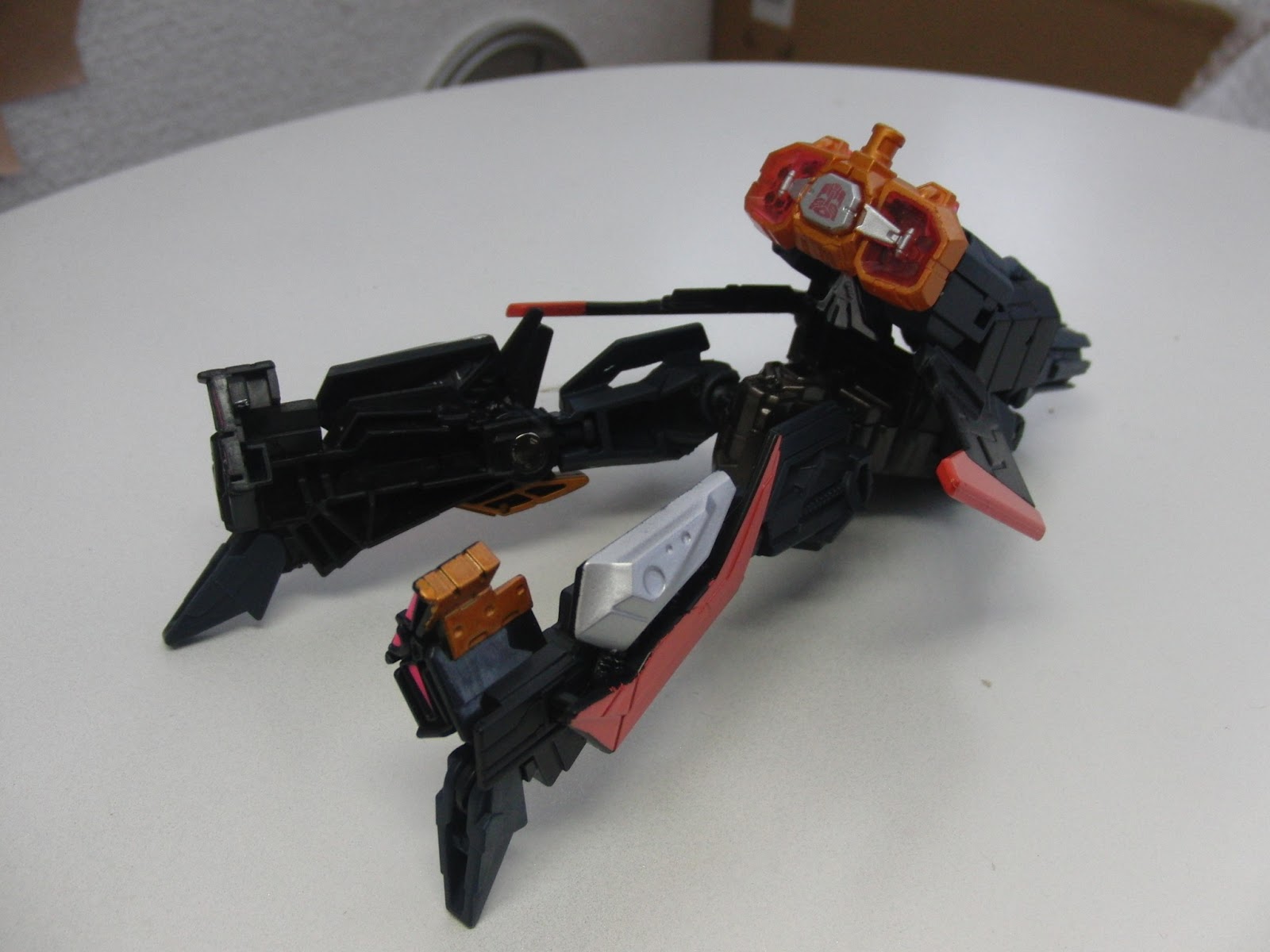 猫とTF。: トランスフォーマー ジェネレーションズ TG-12 エアレイド。