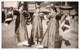 mochi thinking: the photos of wonderful Kisaeng