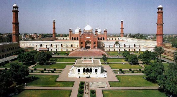 Vincani Top 10 Facts About Pakistan vincani-top-10-facts-about-pakistan