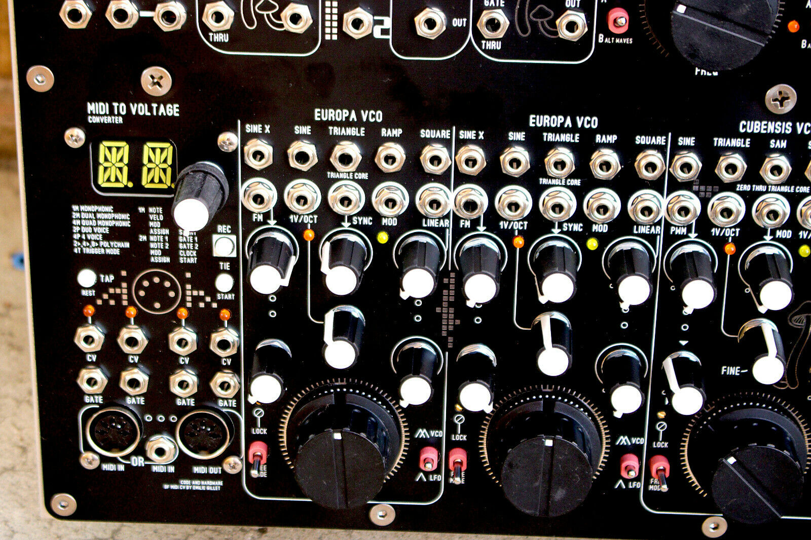 MATRIXSYNTH: BLM 7200 Modular Synthesizer System with AC-420 Aluminum ...
