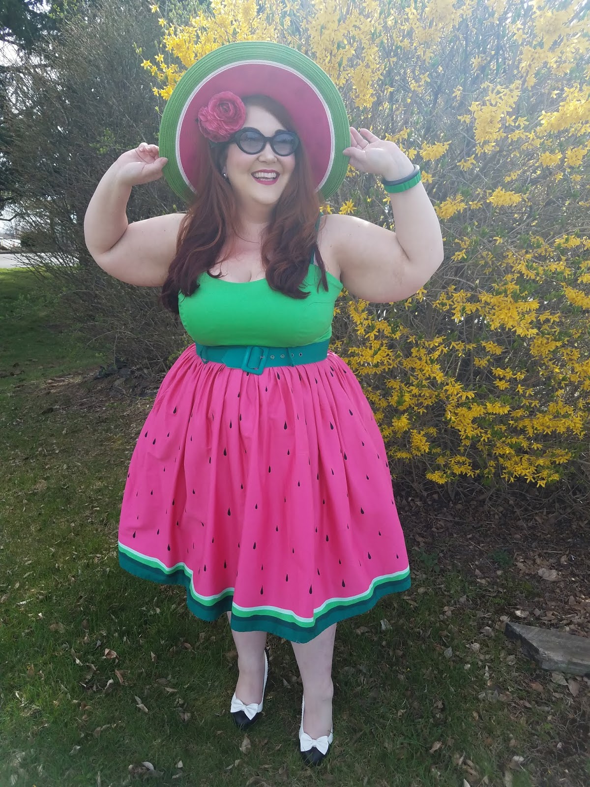 Sassy Scarlet: Perfectly Pinup Pumps! My review of the customizable ...