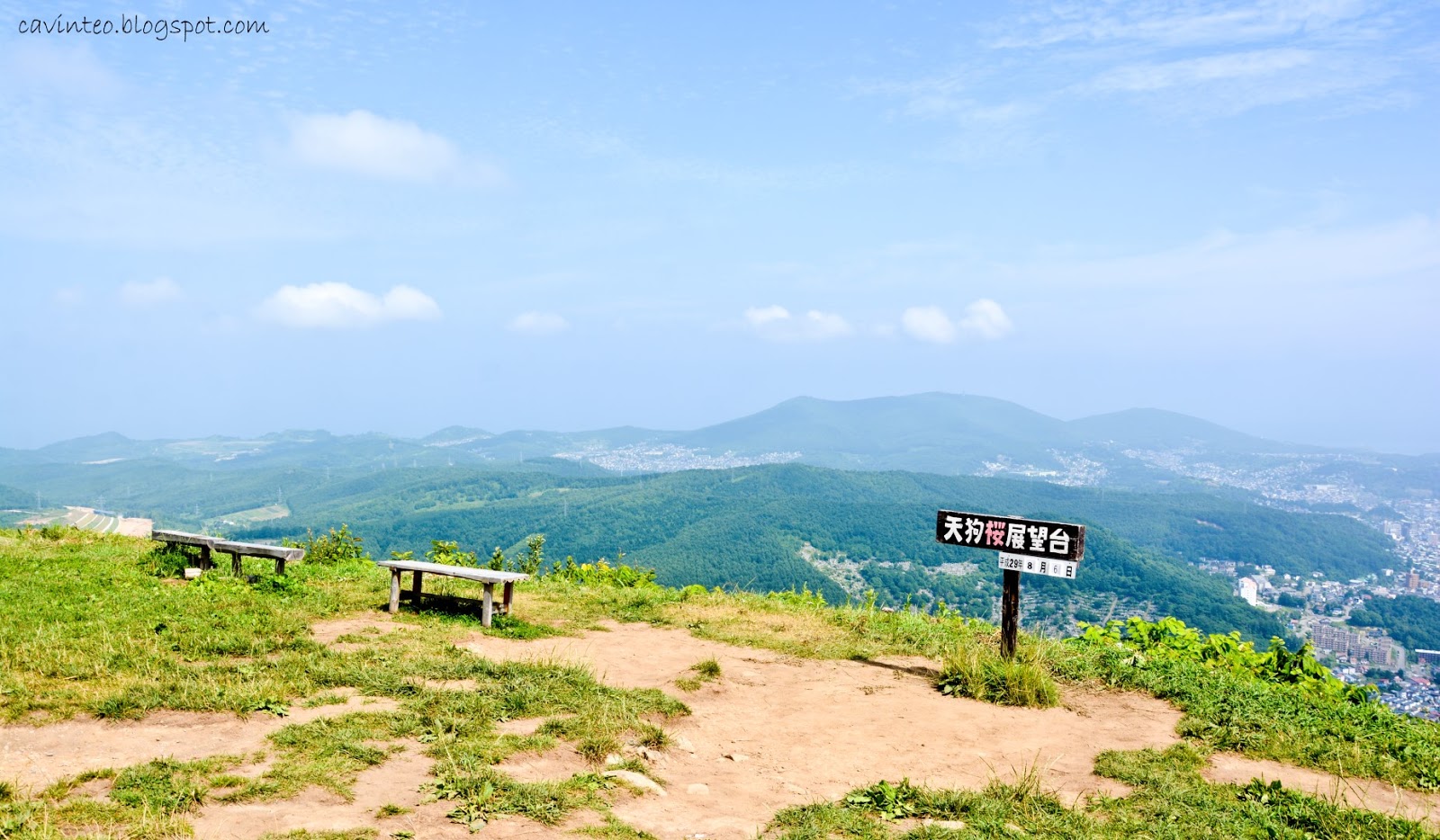 Entree Kibbles: Otaru Mt. Tenguyama (小樽天狗山) - Take the Ropeway to the ...