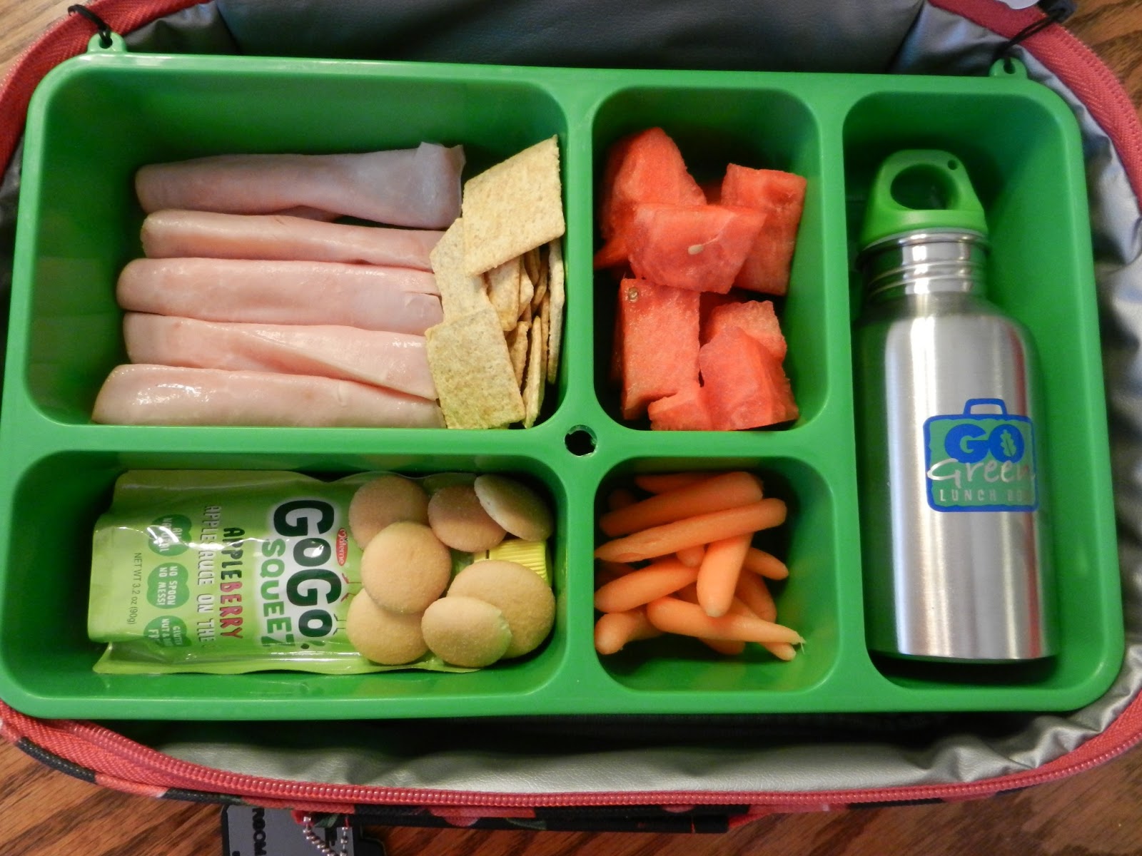 A Busy Mom's Slow Cooker Adventures: Go Green Lunch Box Review and # ...