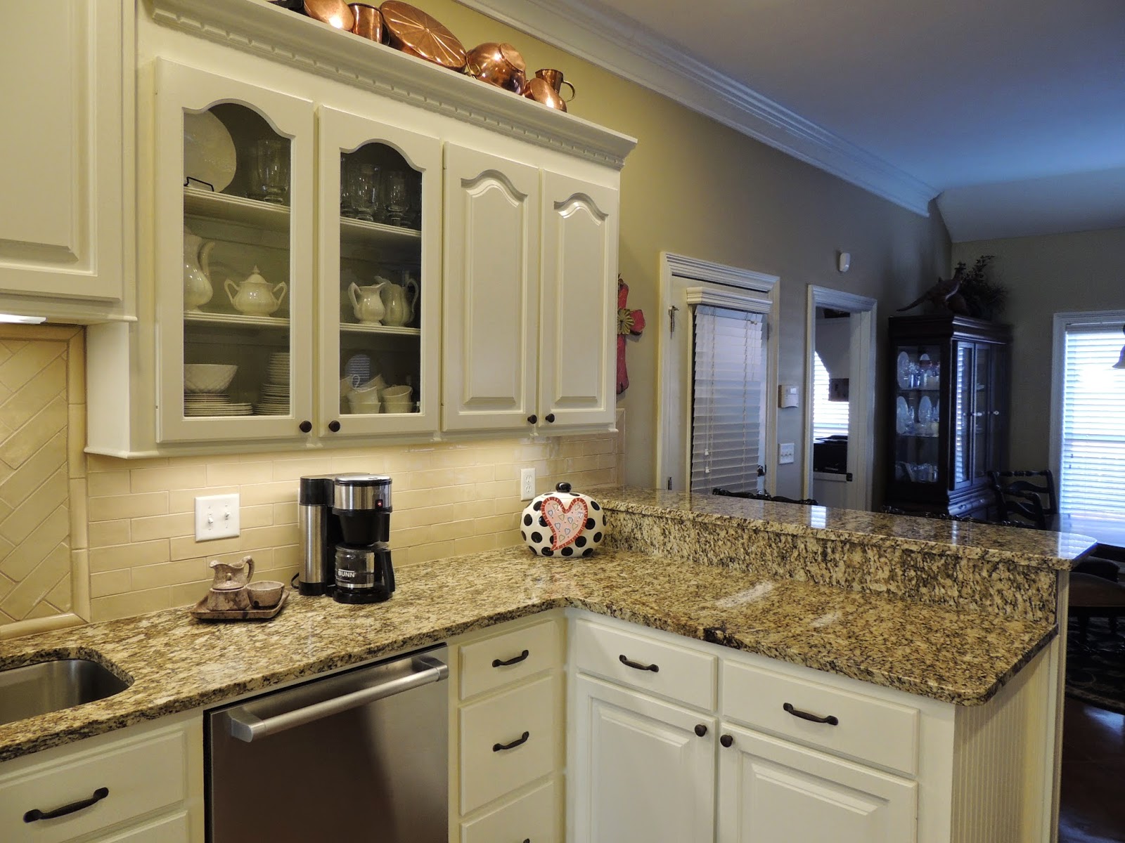 Buttercup Bliss: Our Kitchen Renovation