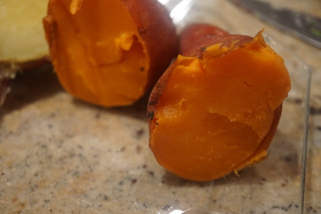 Norio on Wine and Food: Japanese yam (Yaki imo) 焼き芋