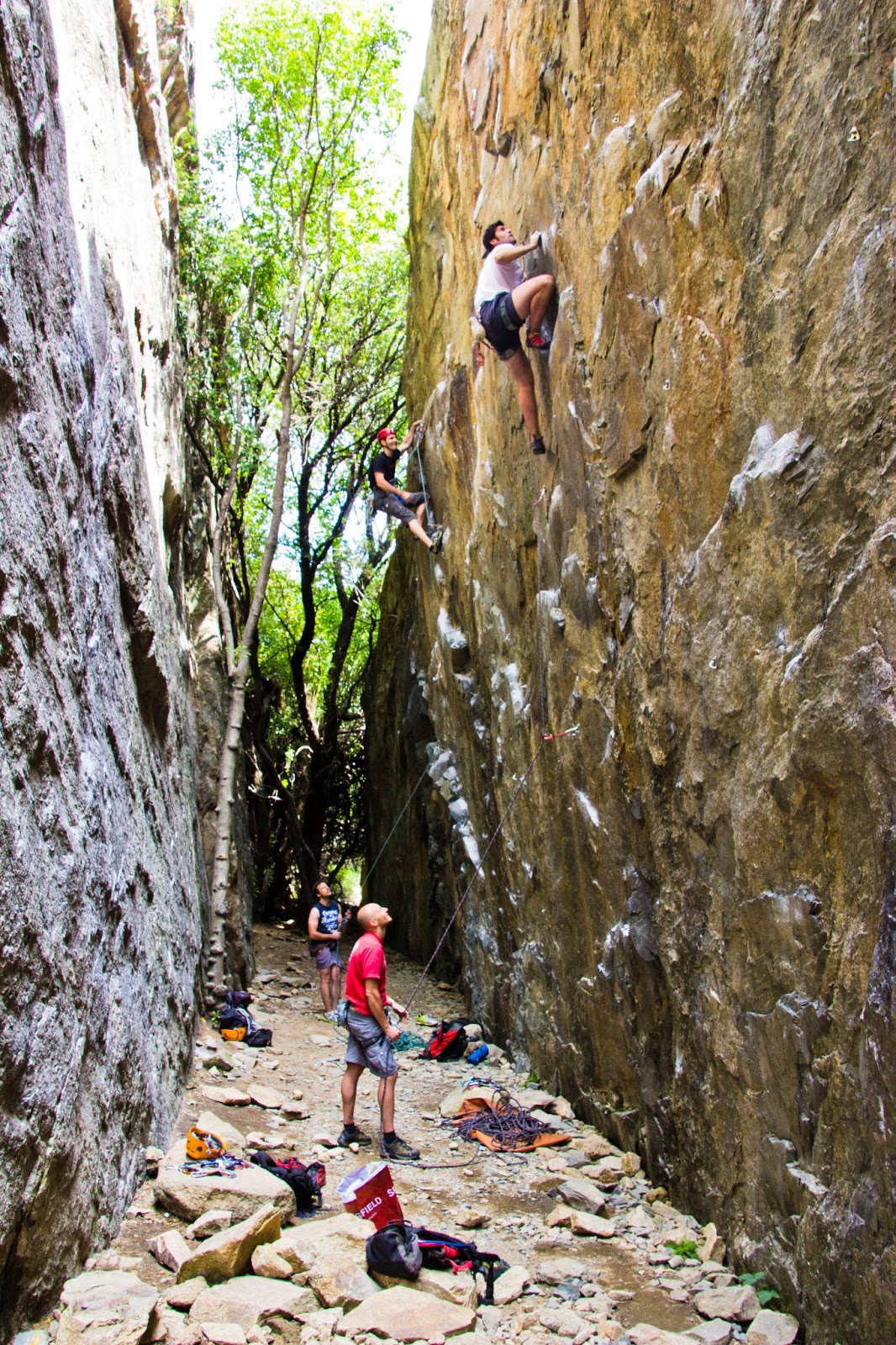 Escaladas en Verano: la Grieta o Raja de la Pedriza (Manzanares El Real ...