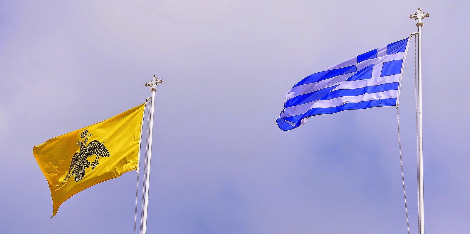ΕΙΜΑΣΤΕ ΕΛΛΗΝΕΣ: ΣΤΑΥΡΟΦΟΡΟΙ ΤΗΣ ΕΛΛΗΝΙΚΗΣ ΦΥΛΗΣ ΚΑΙ ΥΠΕΡΟΧΗΣ