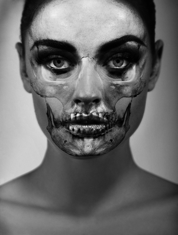 SylK's Playground: Skull Portraits
