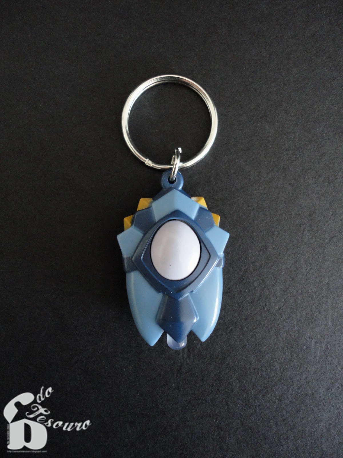 A ARCA DO TESOURO: Huntik: Secrets and Seekers - PVC