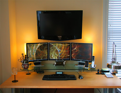 Foto Kompilasi Ruangan Komputer Yang Heboh