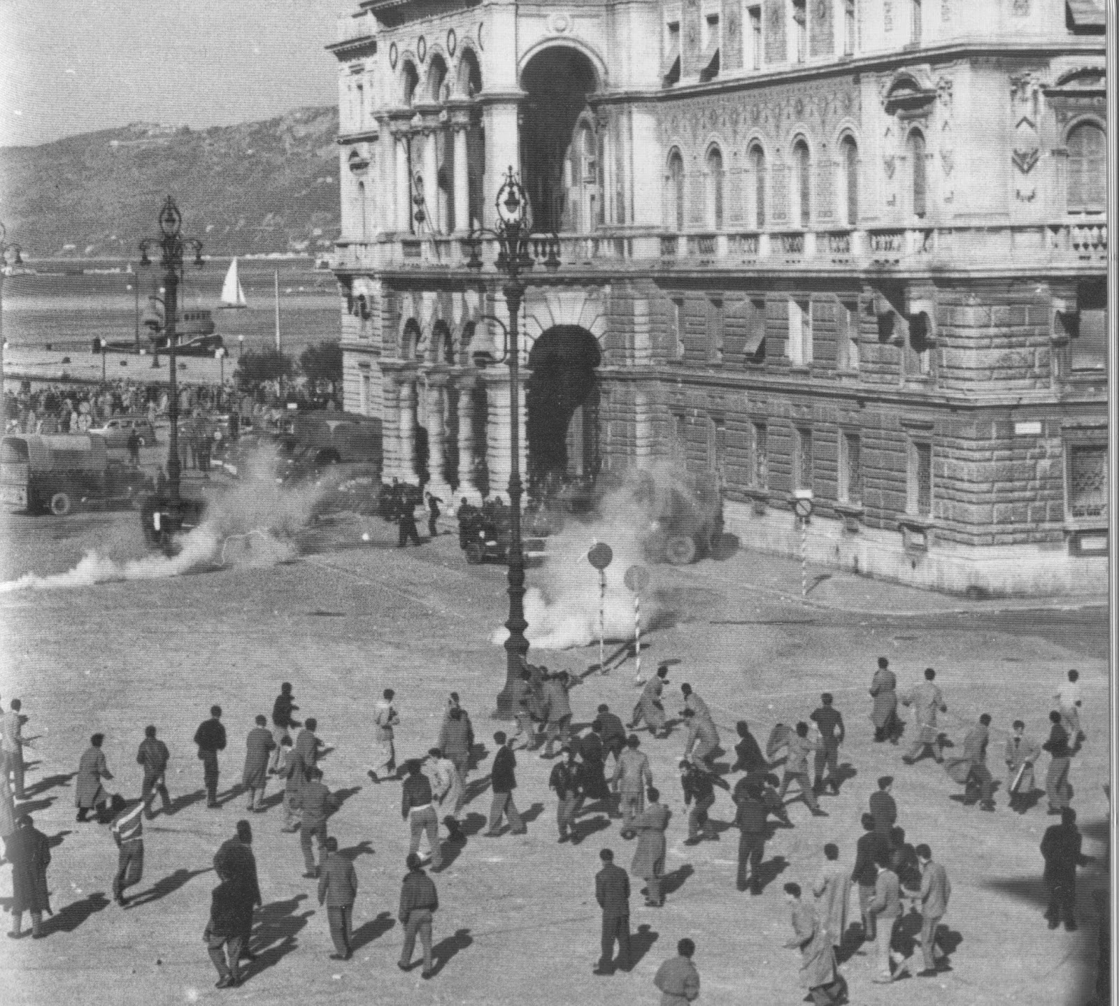 Trieste Pro Patria: Trieste, 1953-54. Conferenza con Antonio Ro