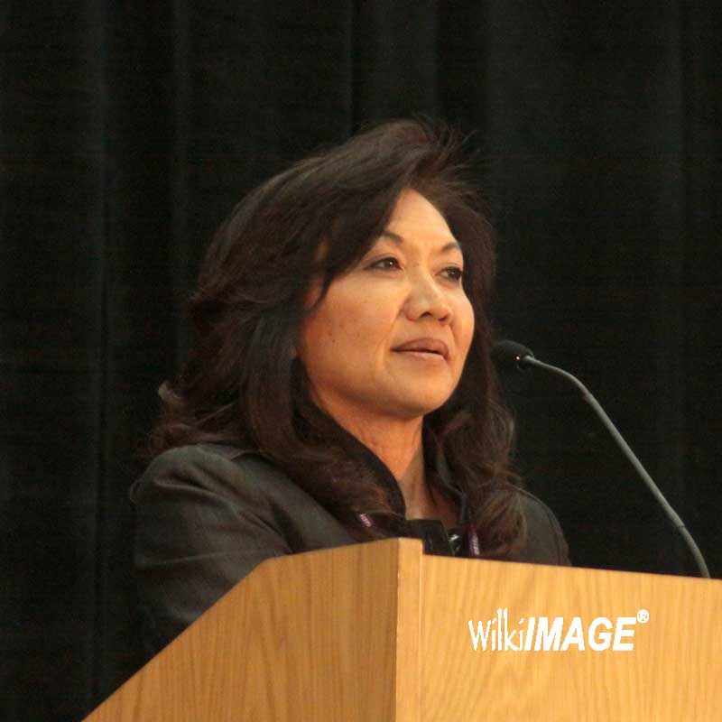 If You See Someone Without A Smile ...: Jun 9, 2011