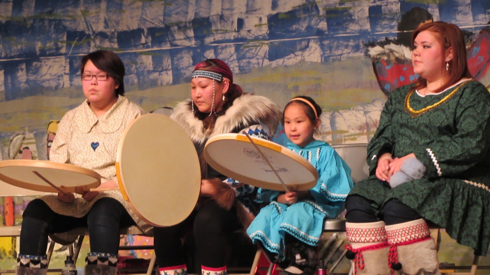 run, gloria, run!: Fashion show! Inuit throat singing, drumming...and ...